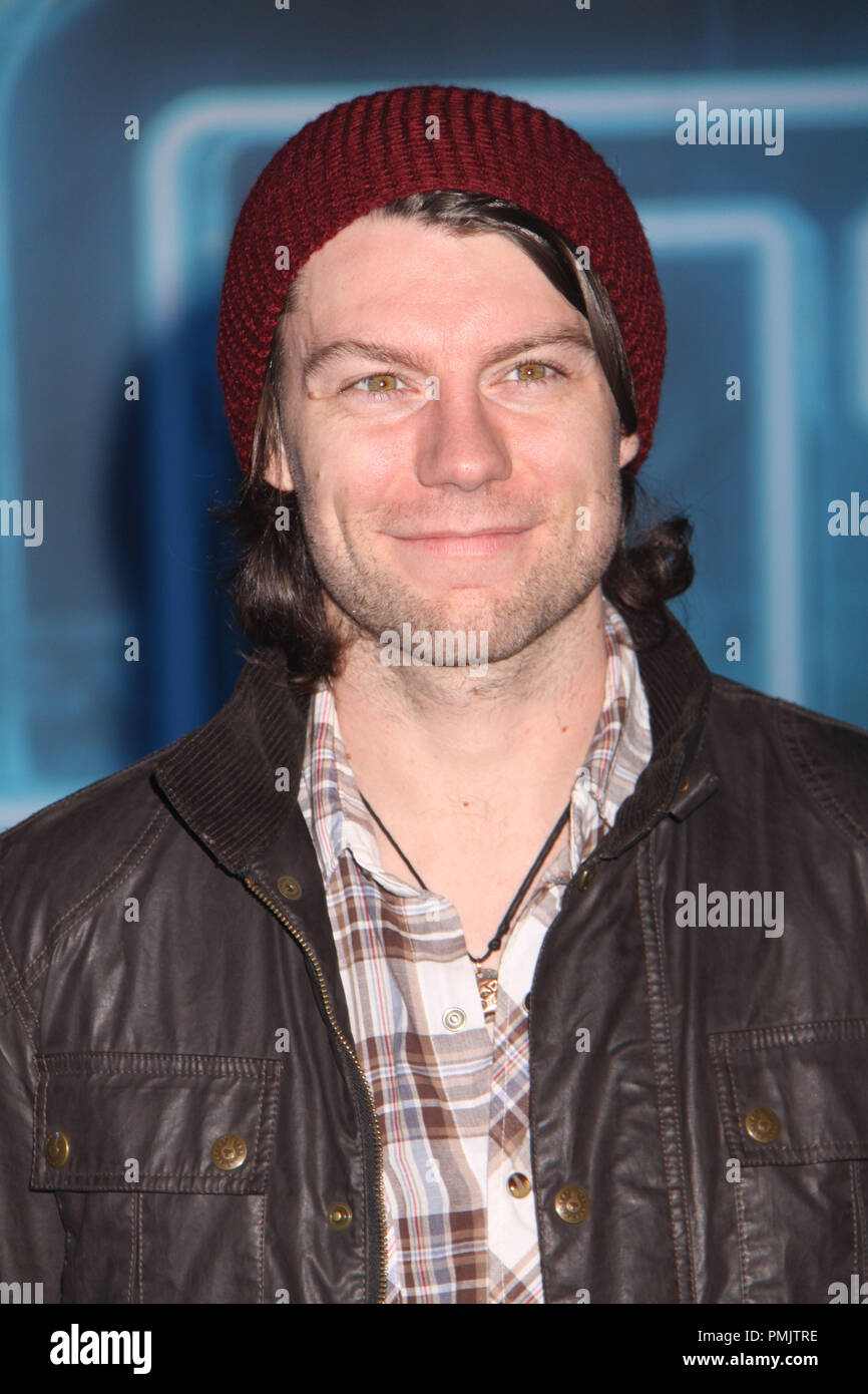 Patrick Fugit 12/11/2010, "Tron Legacy" Premiere, El CapitanTheatre ...