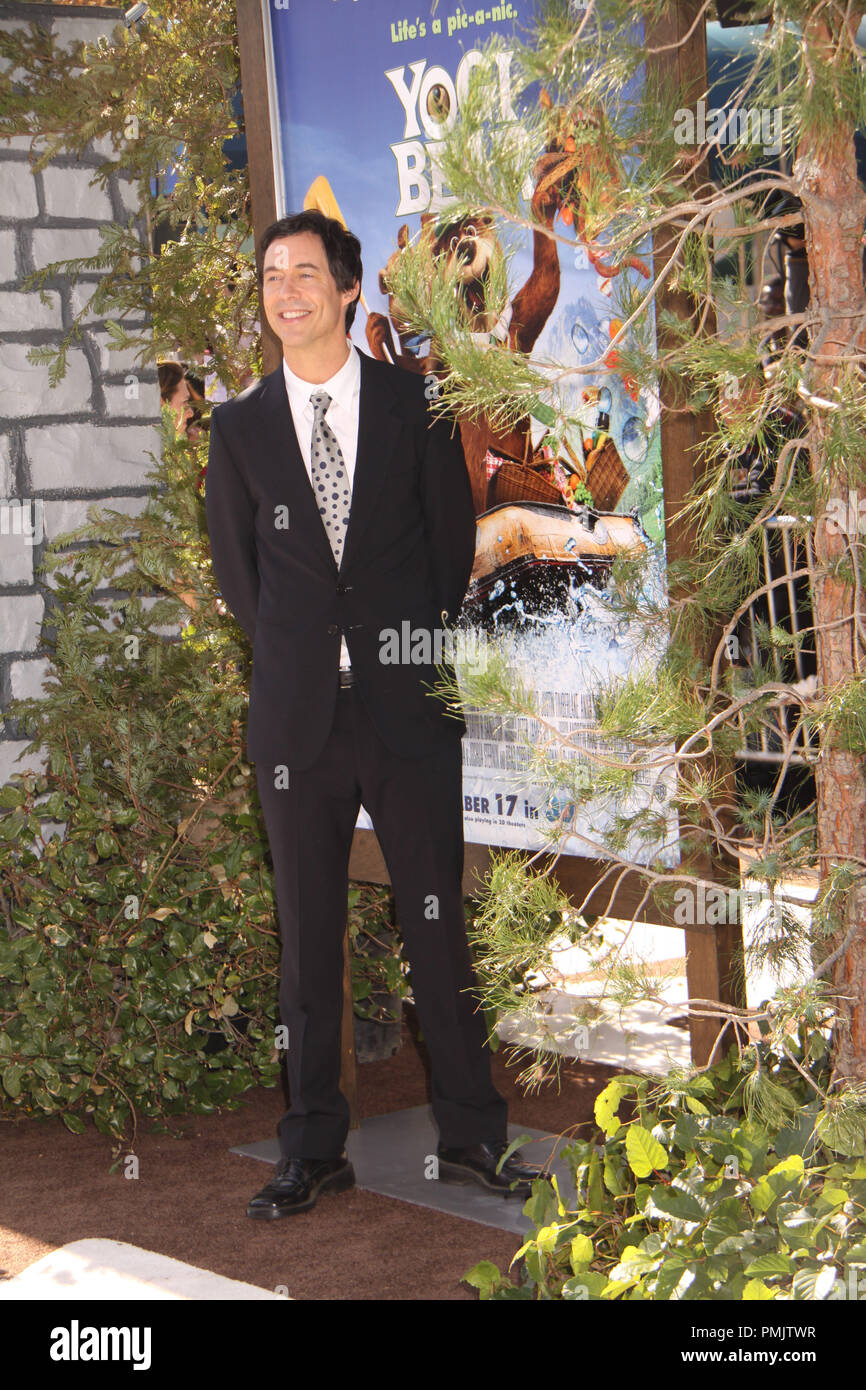 Tim Cavanagh, 12/11/2010, "Yogi Bear" Premiere The Village Theater, Los ...