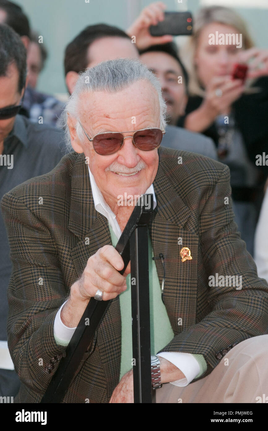 Stan Lee at the Hollywood Chamber of Commerce ceremony to honor him ...