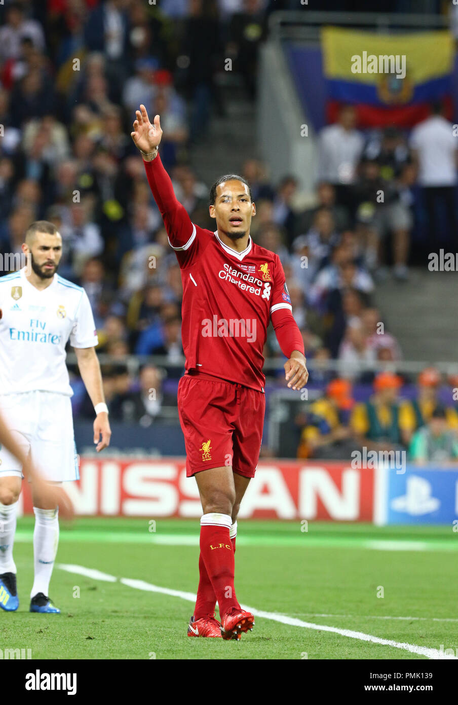 Footballer virgil van dijk hi-res stock photography and images - Alamy