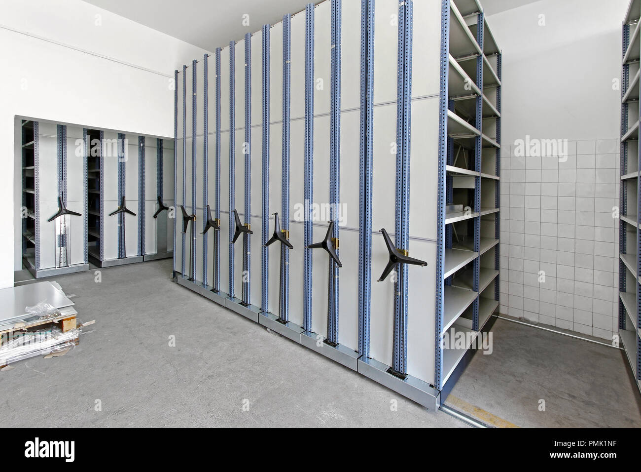 Automated shelving system with mobile cabinet for documents Stock Photo ...