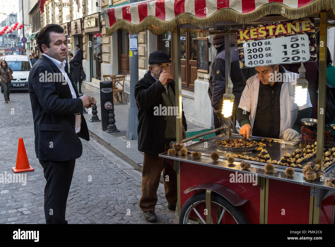 Chestnut men hi-res stock photography and images - Alamy