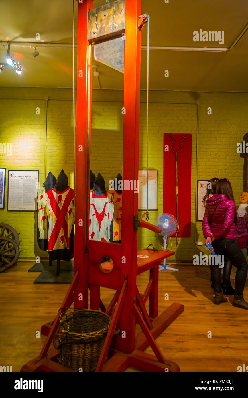 Guillotine hi-res stock photography and images - Alamy