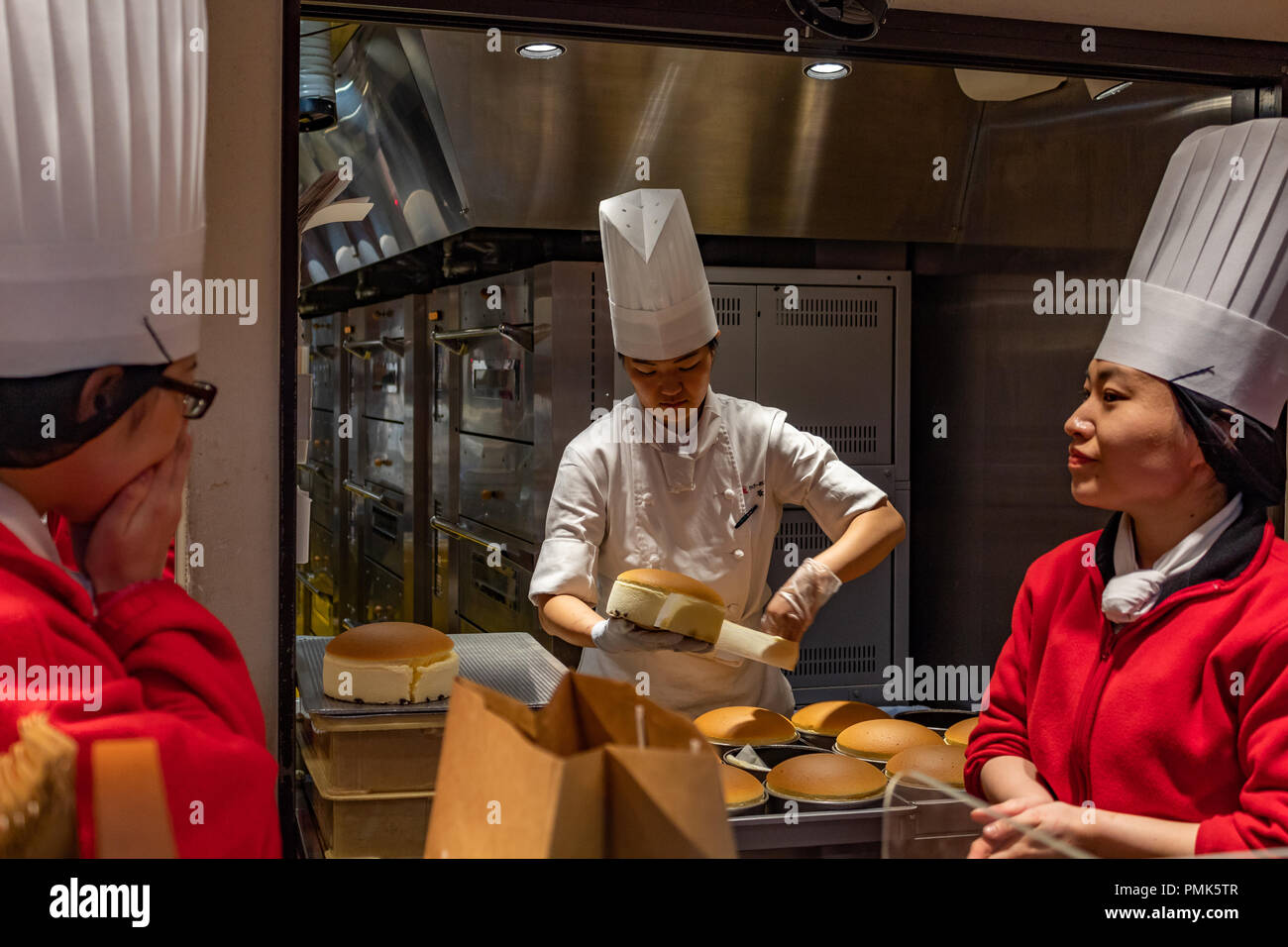 Ojisan hi-res stock photography and images - Alamy