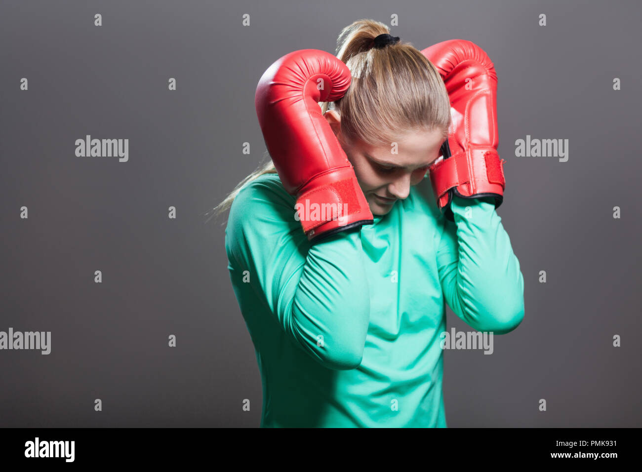 Boxing knockout hi-res stock photography and images - Alamy
