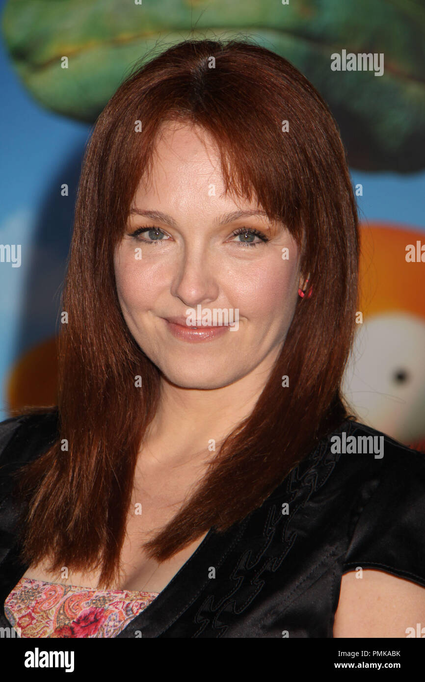 Amy yasbeck rango premiere hi-res stock photography and images - Alamy