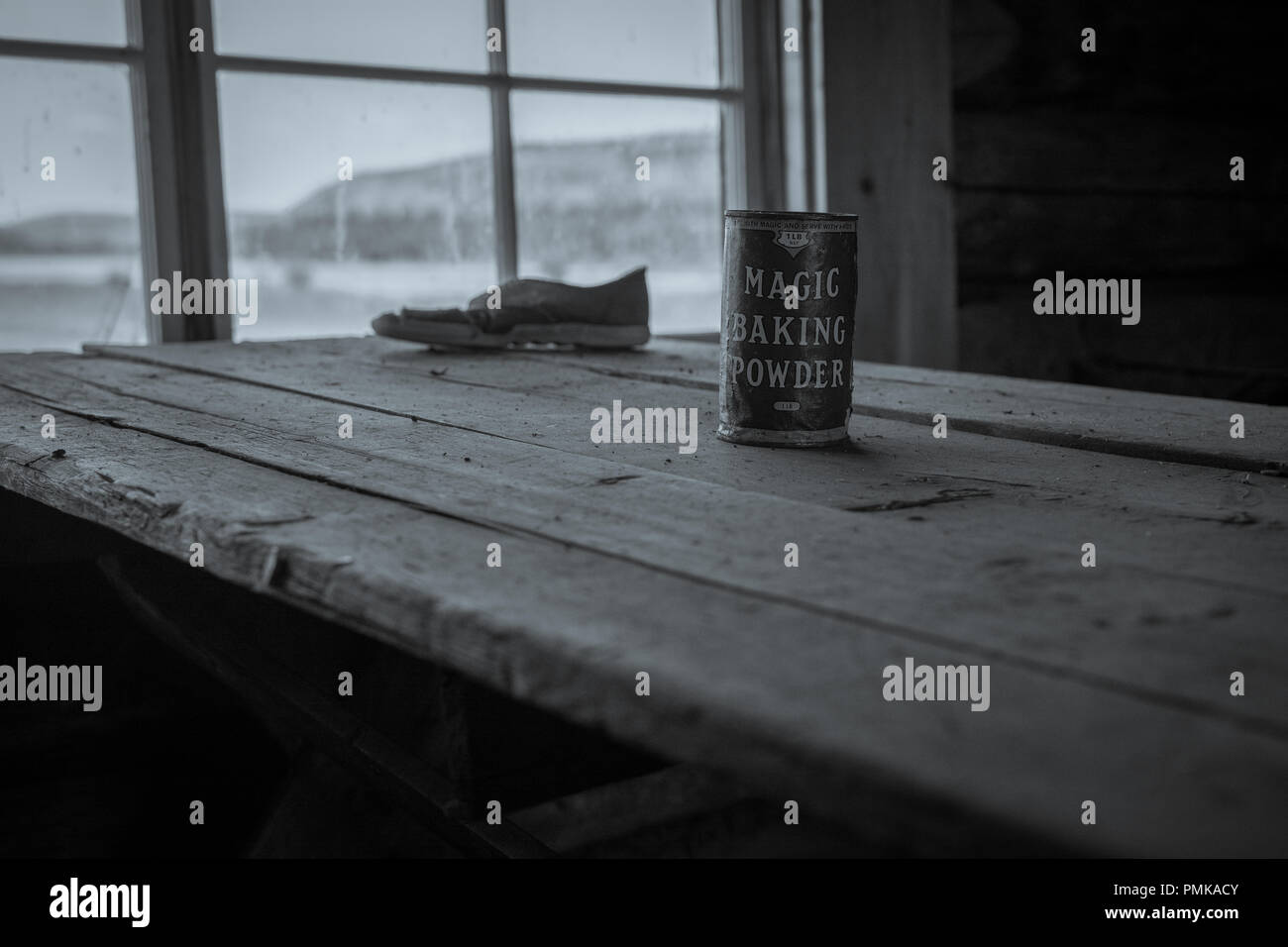 Magic Baking Powder Stock Photo - Alamy