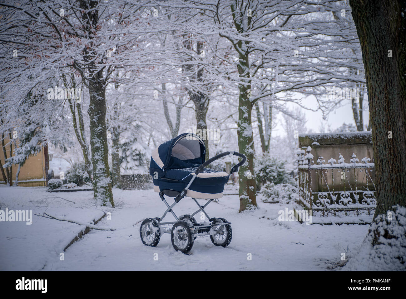 Wintertag High Resolution Stock Photography and Images - Alamy