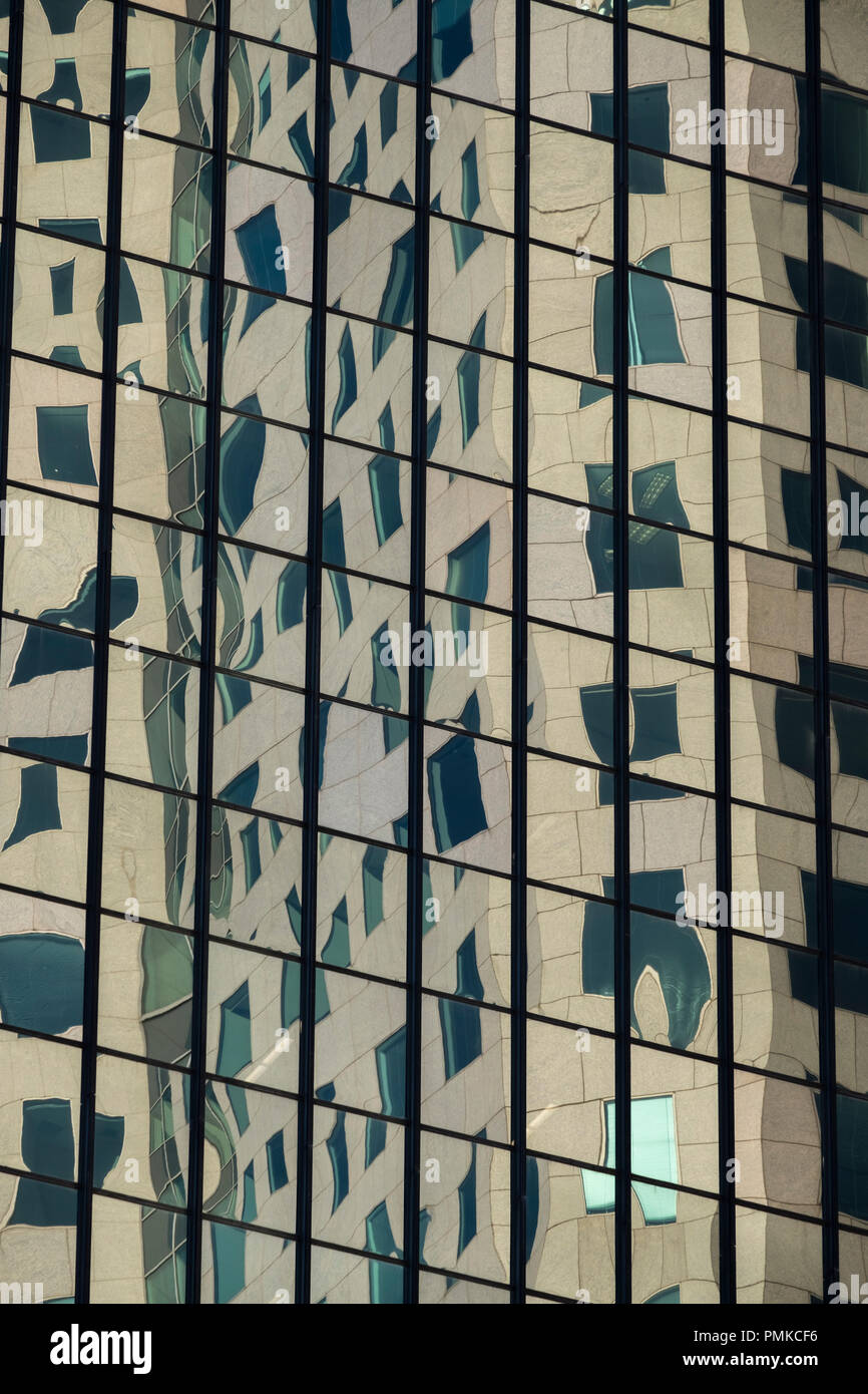Reflections in buildings windows hi-res stock photography and images ...