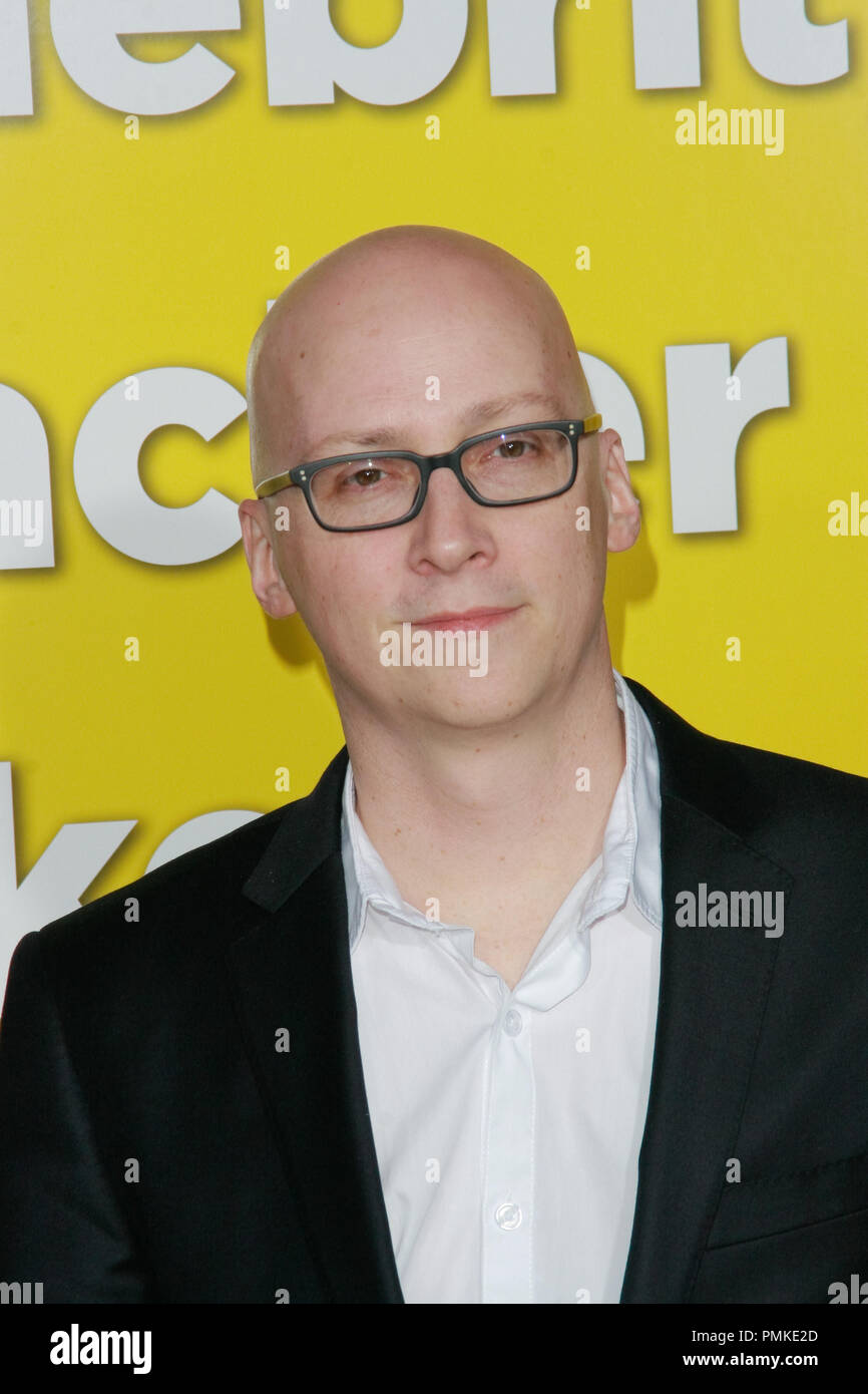 Director Greg Mottola at the Premiere of Universal Pictures' "Paul ...