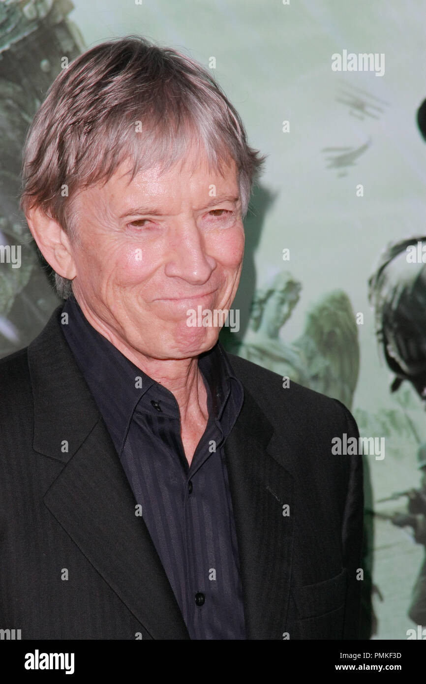 Scott Glenn at the Premiere of Warner Brothers Pictures' "Sucker Punch ...
