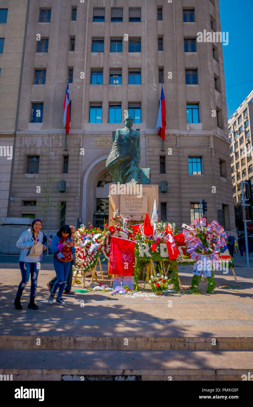 1973 coup chile hi-res stock photography and images - Alamy