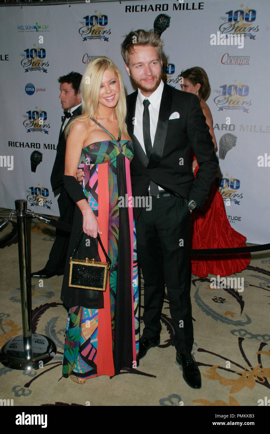 Tara Reid at the 21st Annual Night of 100 Stars Awards Gala. Arrivals ...