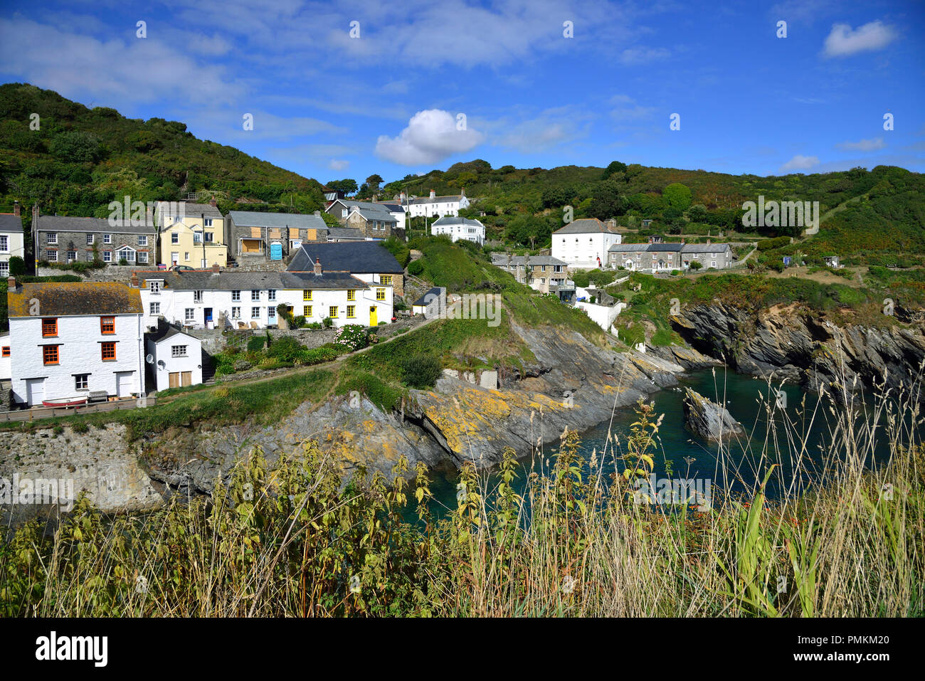 View over the pretty Cornish village of Portloe on the Roseland ...