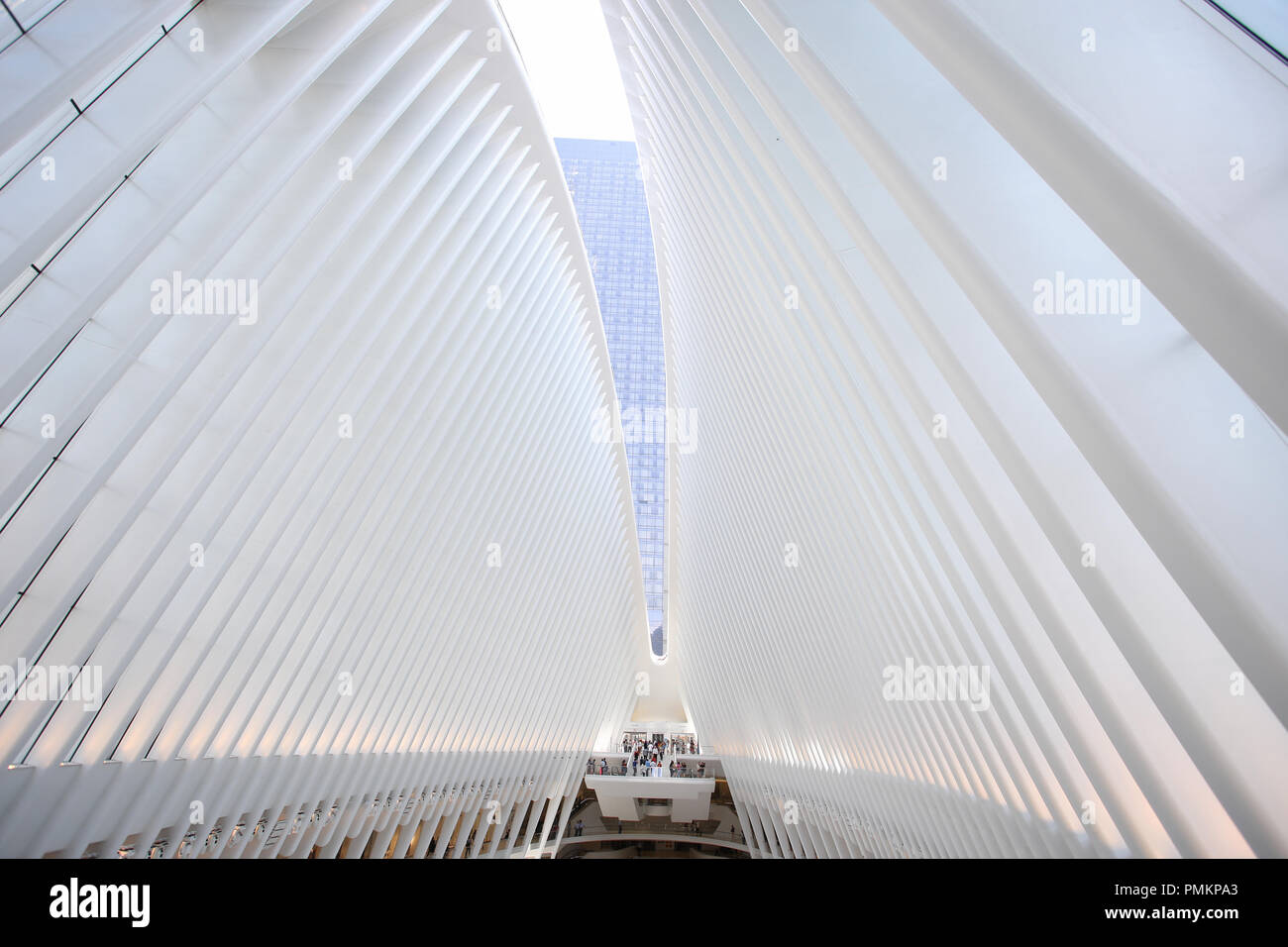 World trade center office interior hi-res stock photography and images ...