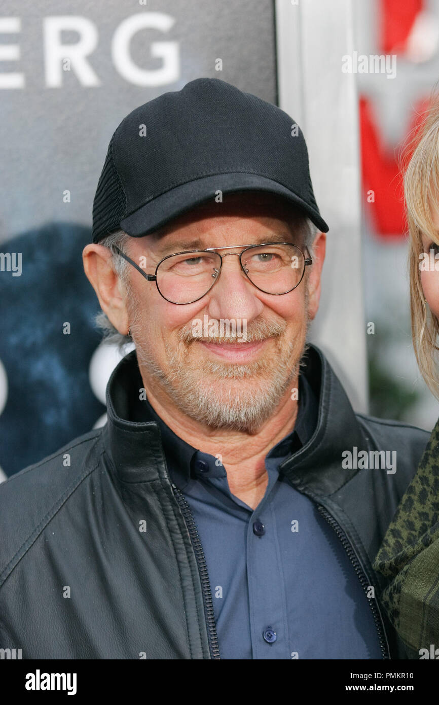 Super 8 premiere hi-res stock photography and images - Alamy