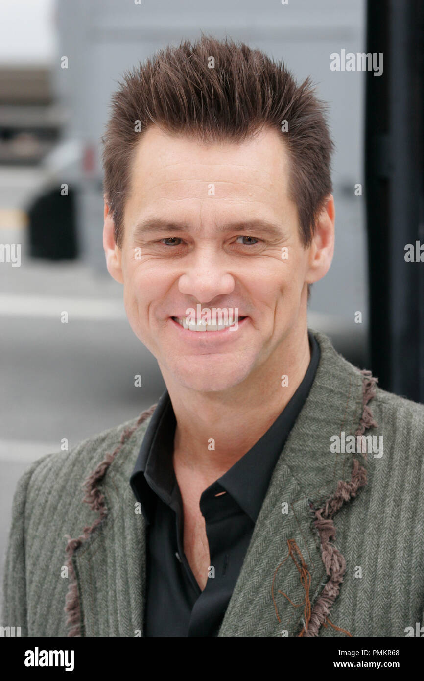 Jim Carrey at the Premiere of 20th Century Fox's "Mr. Popper's Penguins ...