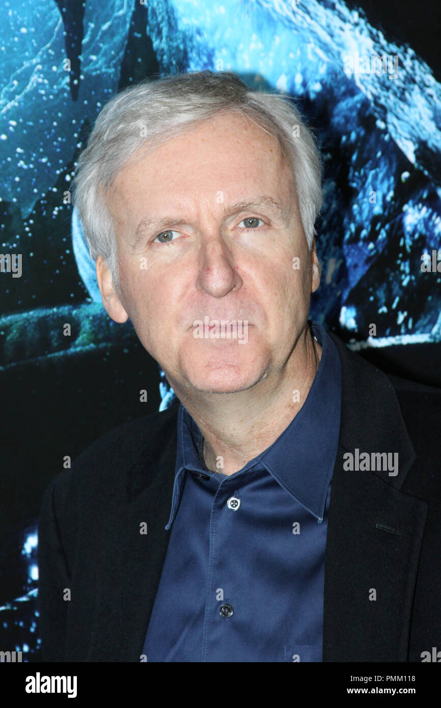 James cameron hi-res stock photography and images - Alamy