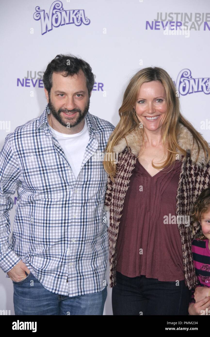 Judd leslie mann justin bieber never say never premiere hi-res stock ...
