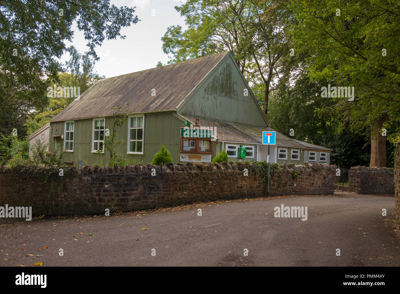 Chew stoke hi-res stock photography and images - Alamy