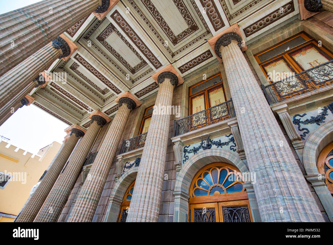 Guanajuato Juarez Theater (Teatro Juarez) entrance Stock Photo - Alamy