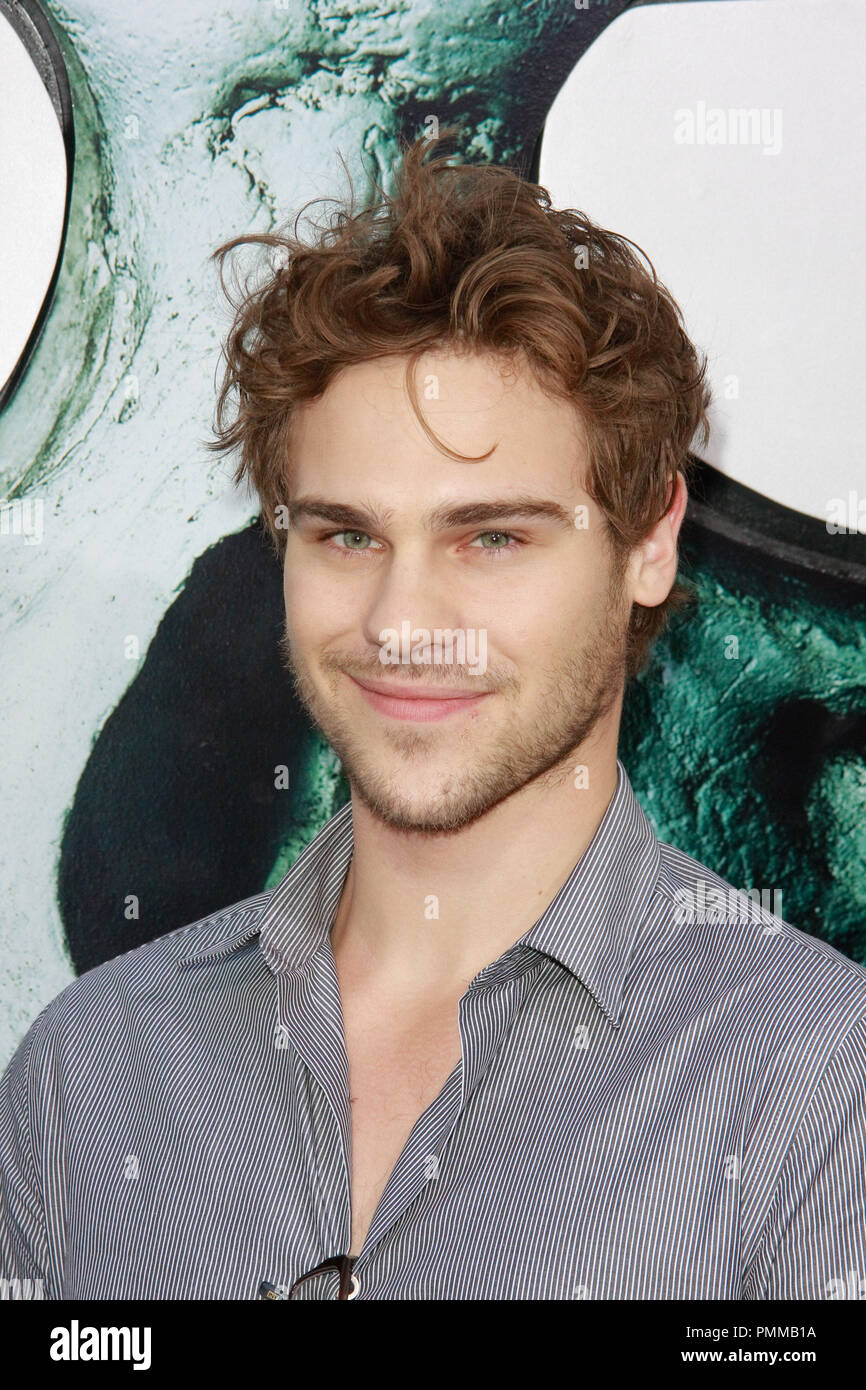 Grey damon hi-res stock photography and images - Alamy