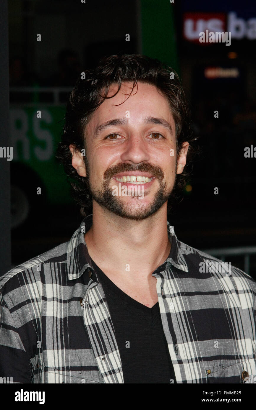 Thomas Ian Nicholas at the Premiere of Warner Brothers Pictures' "Final ...