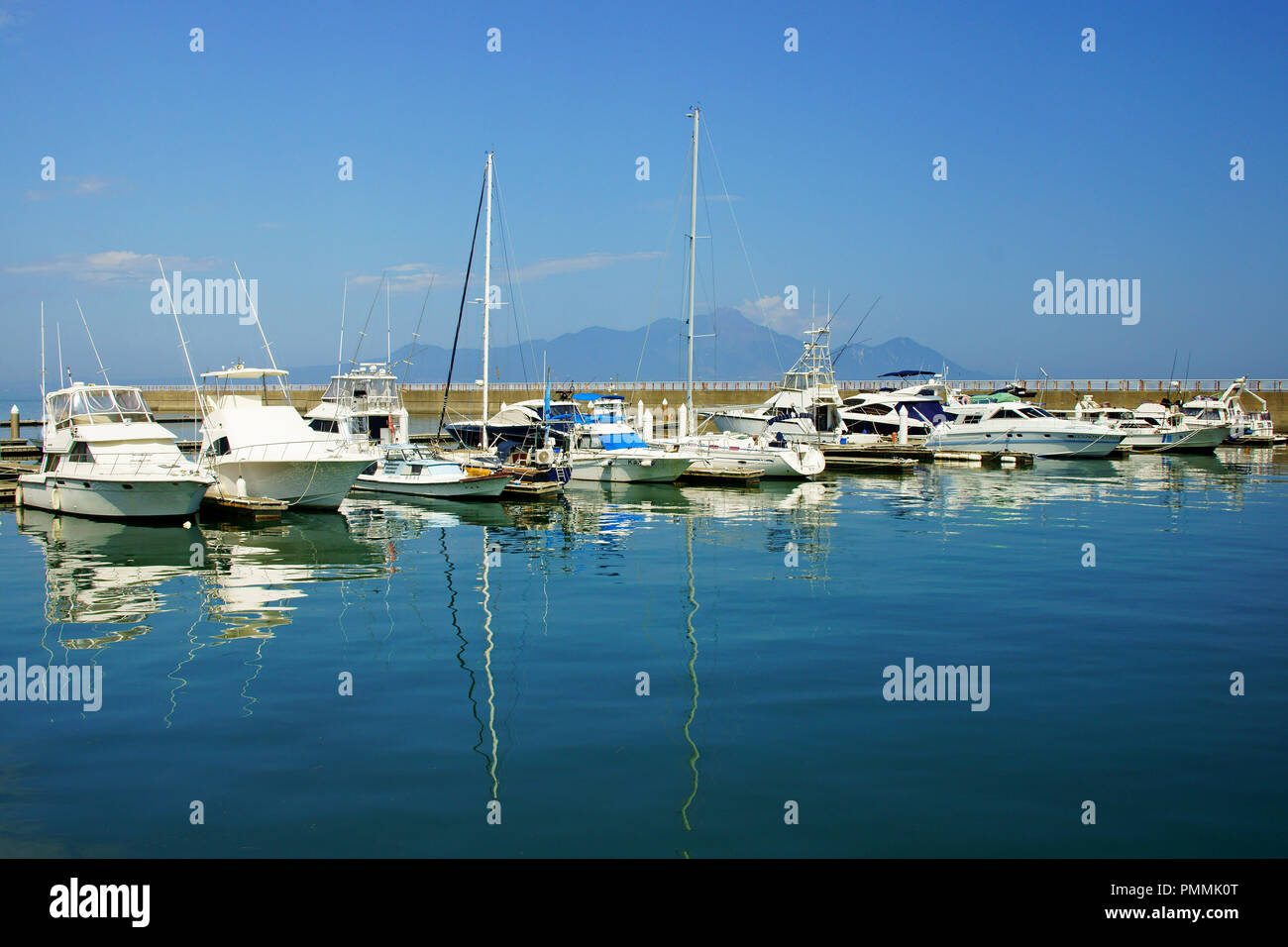 Rest area japan hi-res stock photography and images - Alamy