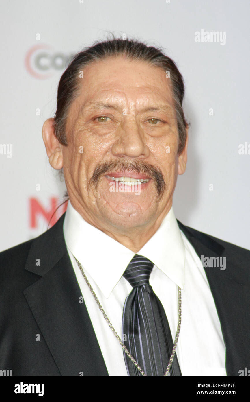 2011 nclr alma awards headshot hi-res stock photography and images - Alamy