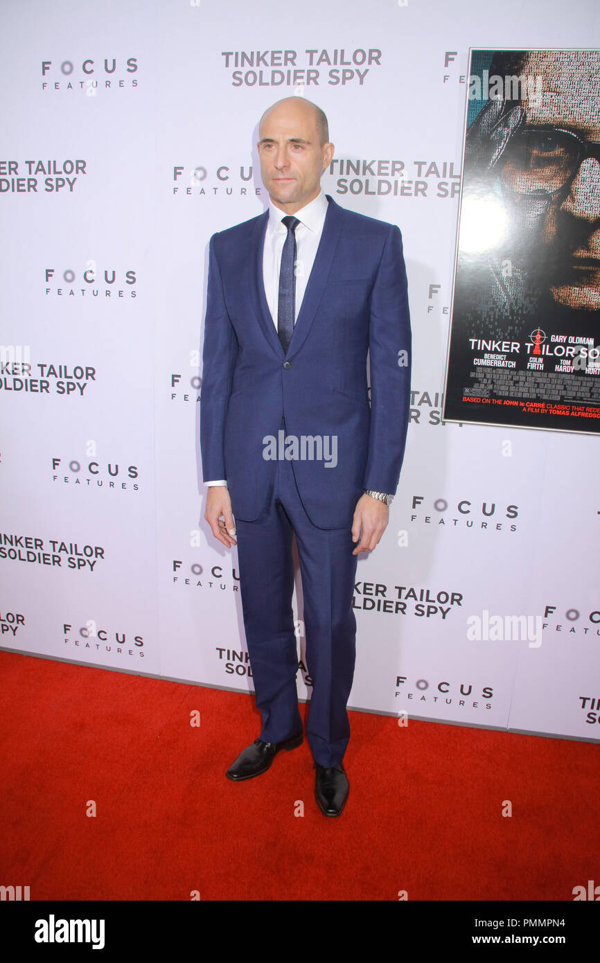 Mark Strong 12/06/2011 "Tinker,Tailor,Soldier,Spy" Premiere held at ...
