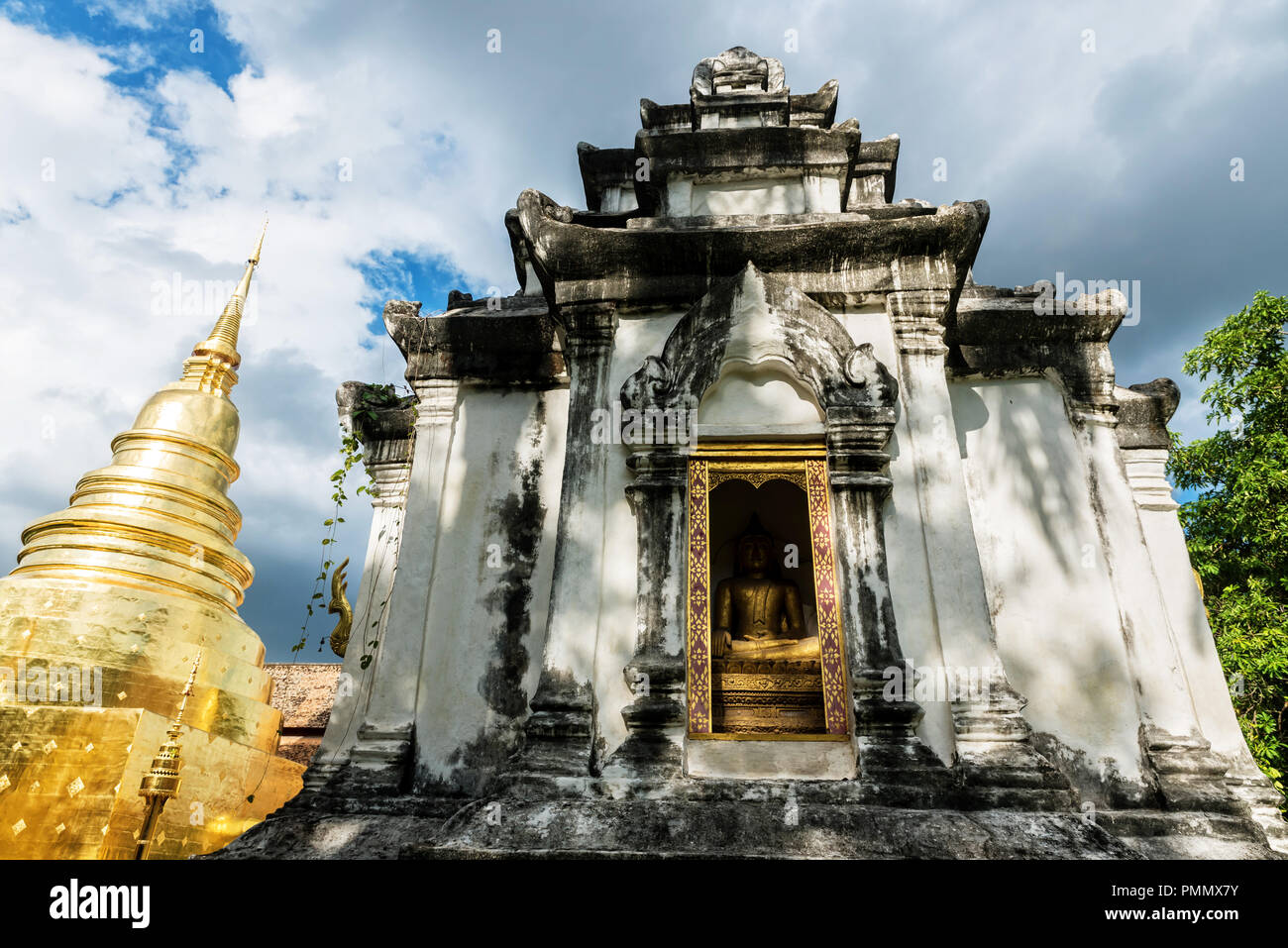 Oriental temple hi-res stock photography and images - Alamy