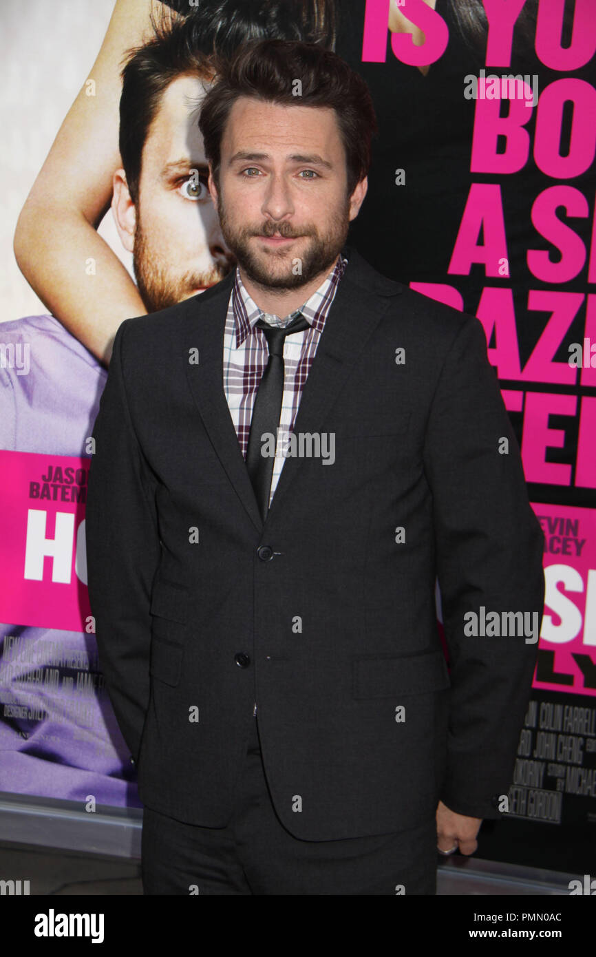 Charlie day red carpet hi-res stock photography and images - Alamy