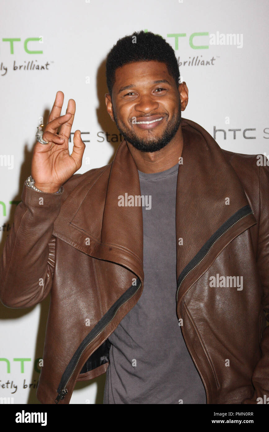 Launch event with usher hi-res stock photography and images - Alamy