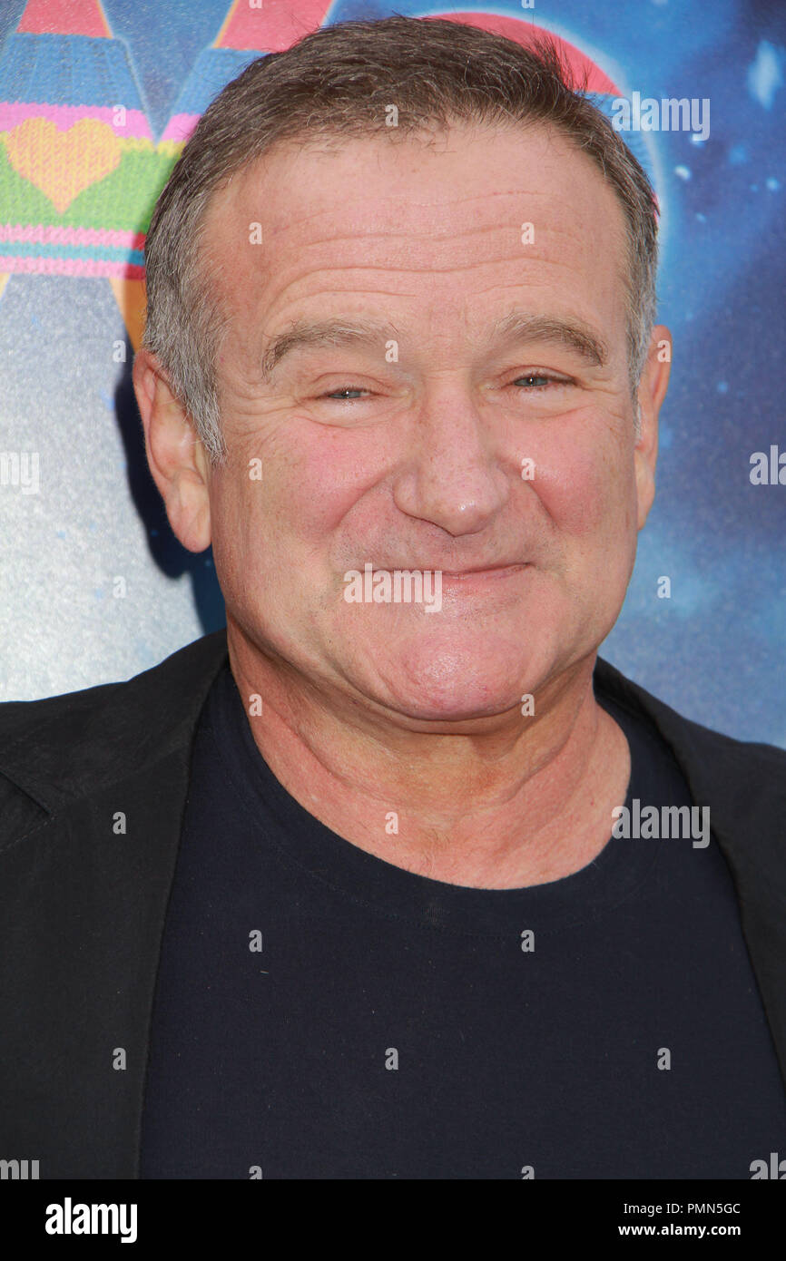 Robin Williams 11/13/2011 "Happy Feet Two" Premiere held at Grauman's ...