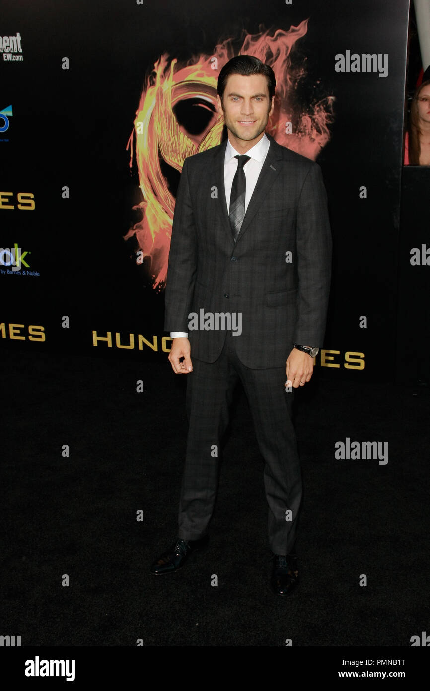 Wes bentley hunger games hi-res stock photography and images - Alamy