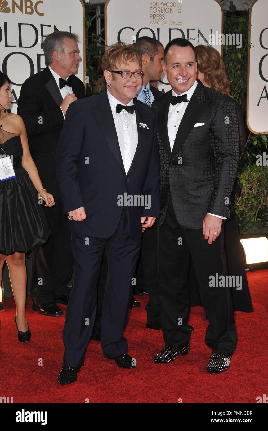 Elton john golden globe hi-res stock photography and images - Alamy