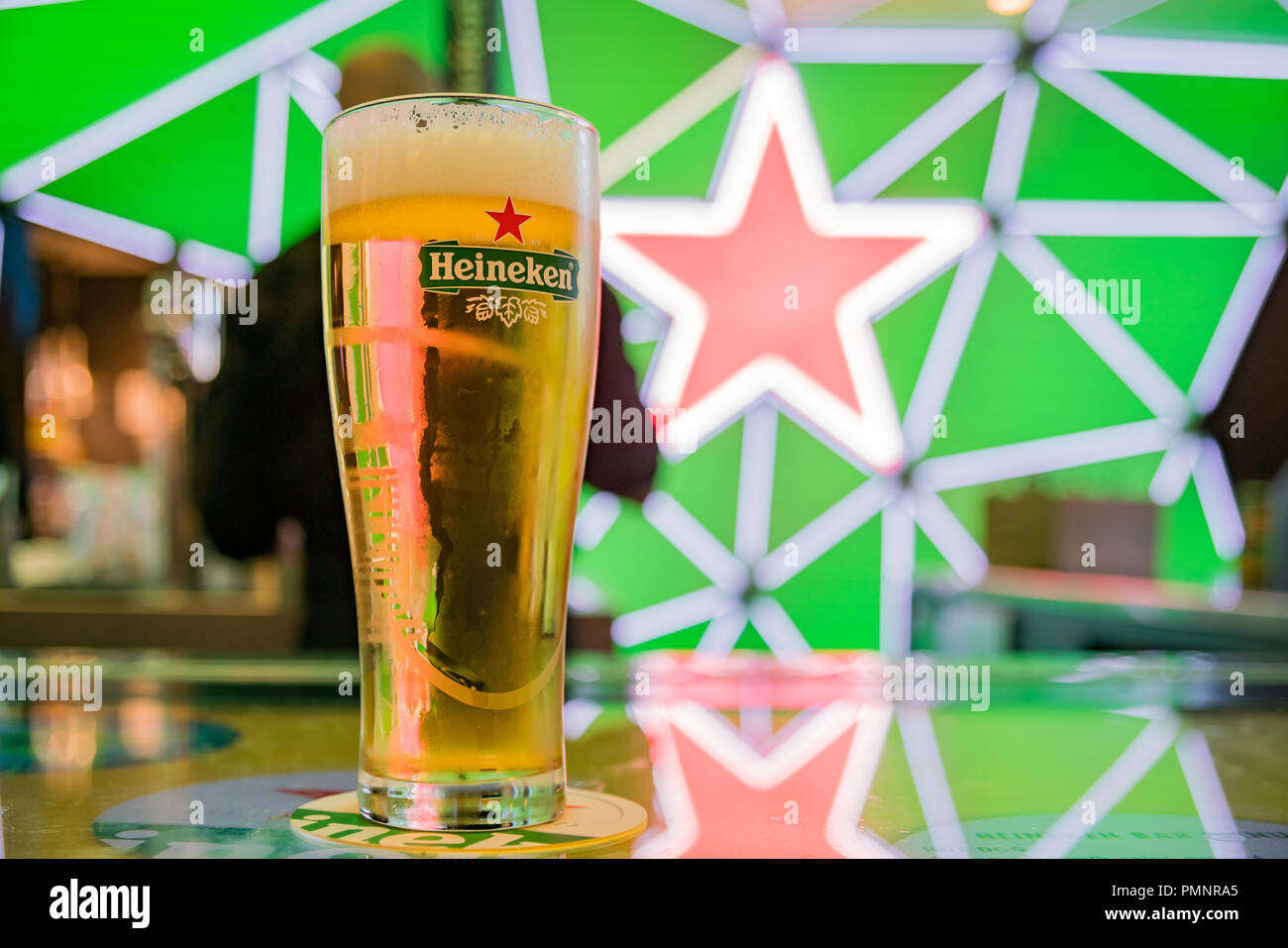 Glass cold heineken beer hi-res stock photography and images - Alamy