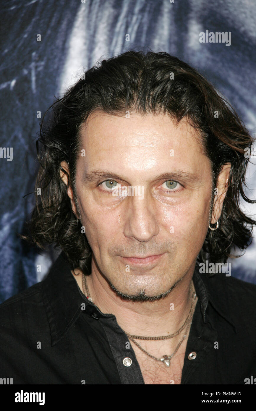 Patrick tatopoulos 2009 underworld hi-res stock photography and images ...