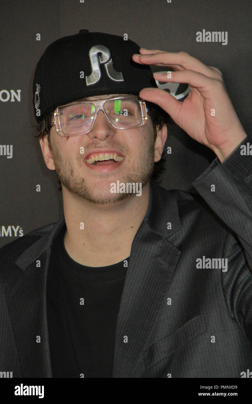DJ Pretty Lights 02/09/2012 "Re:Generation Music Project" Premiere held ...