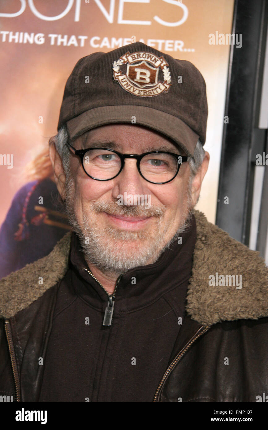12/07/2009 Steven Spielberg "The Lovely Bones" Premiere @ Grauman's ...