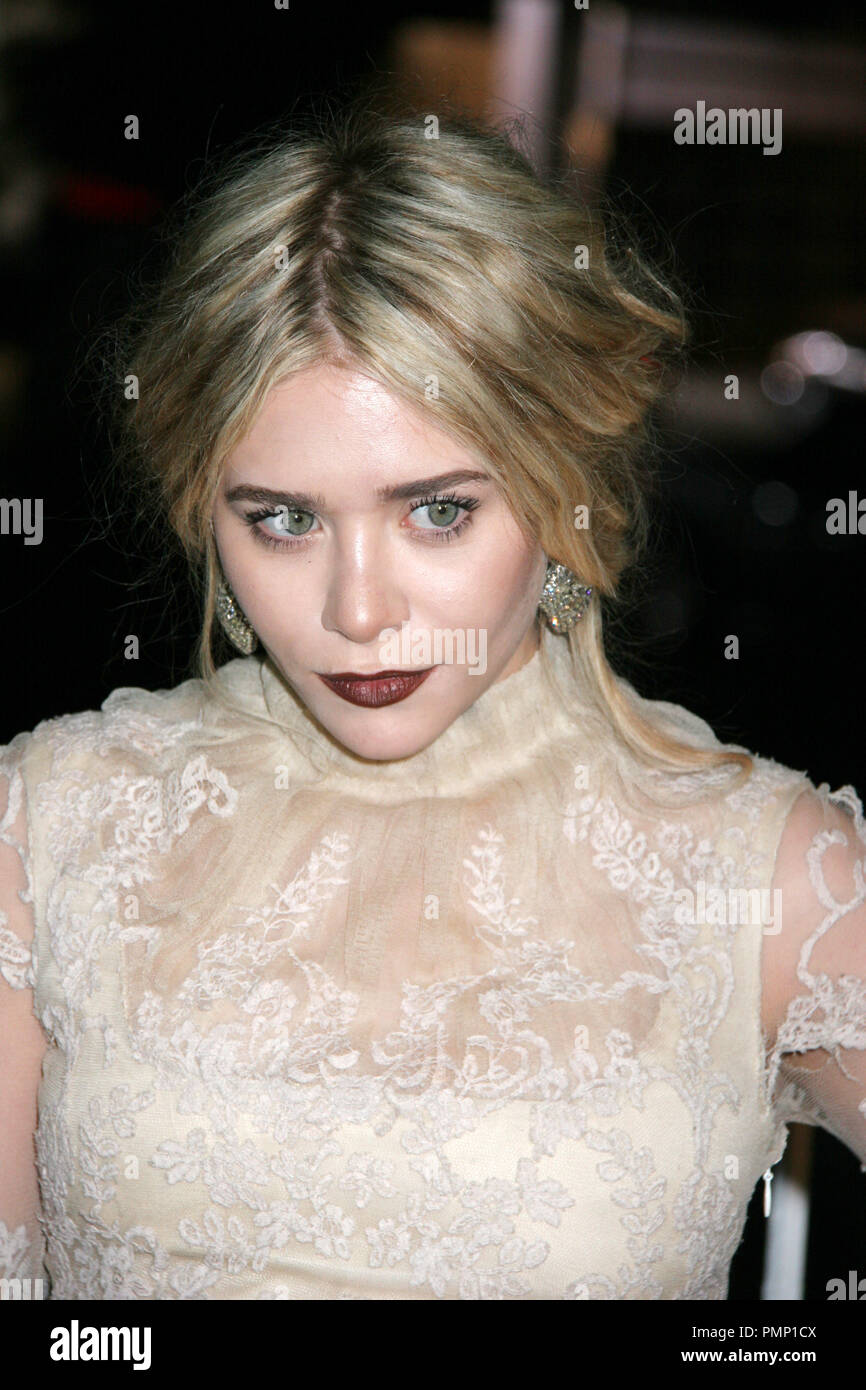 01/16/2010 Ashley Olsen "The Art of Elysium 3rd Annual Black Tie ...