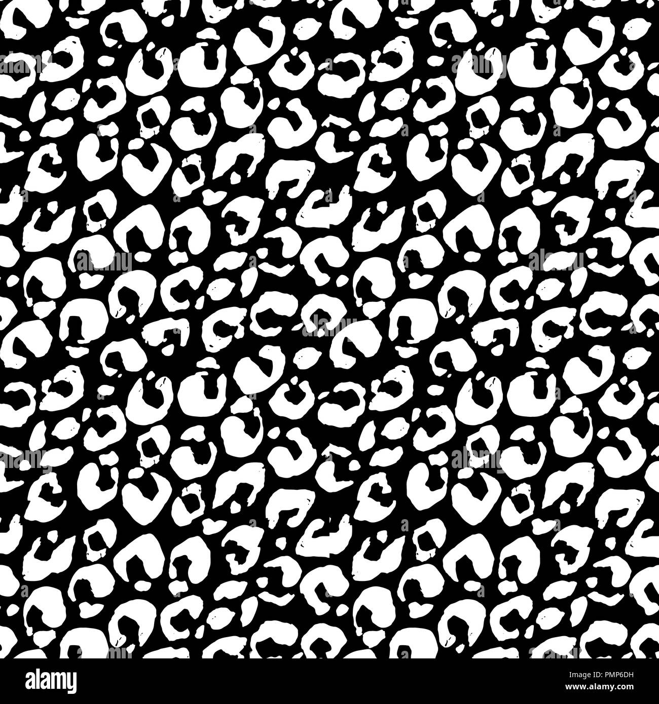 Seamless black and white leopard pattern. Animal skin grunge texture ...