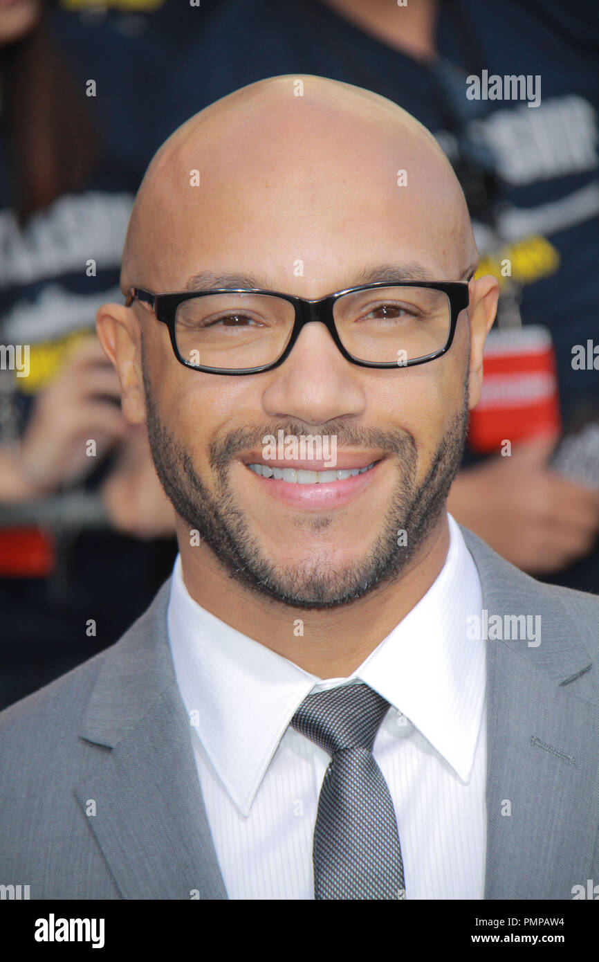 Stephen Bishop 05/10/2012 "Battleship" Premiere held at Nokia Theatre ...
