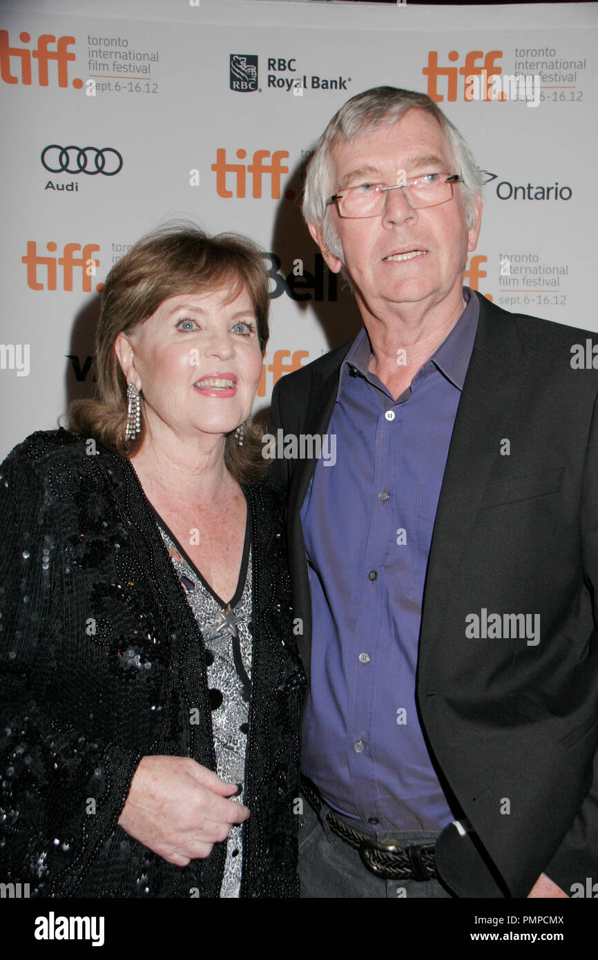 Pauline collins hi-res stock photography and images - Alamy