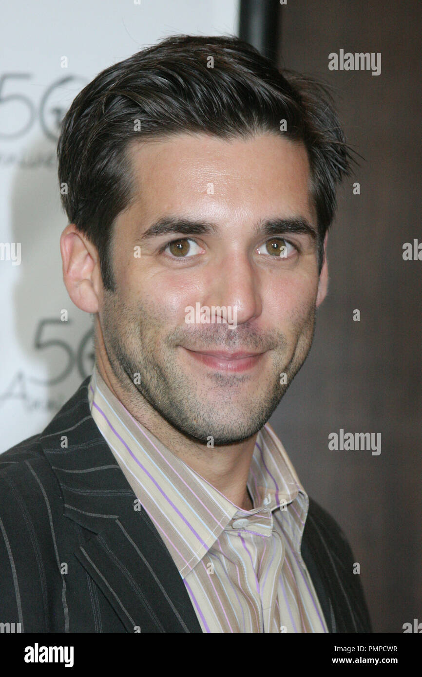 Jordan Bridges Shirtless