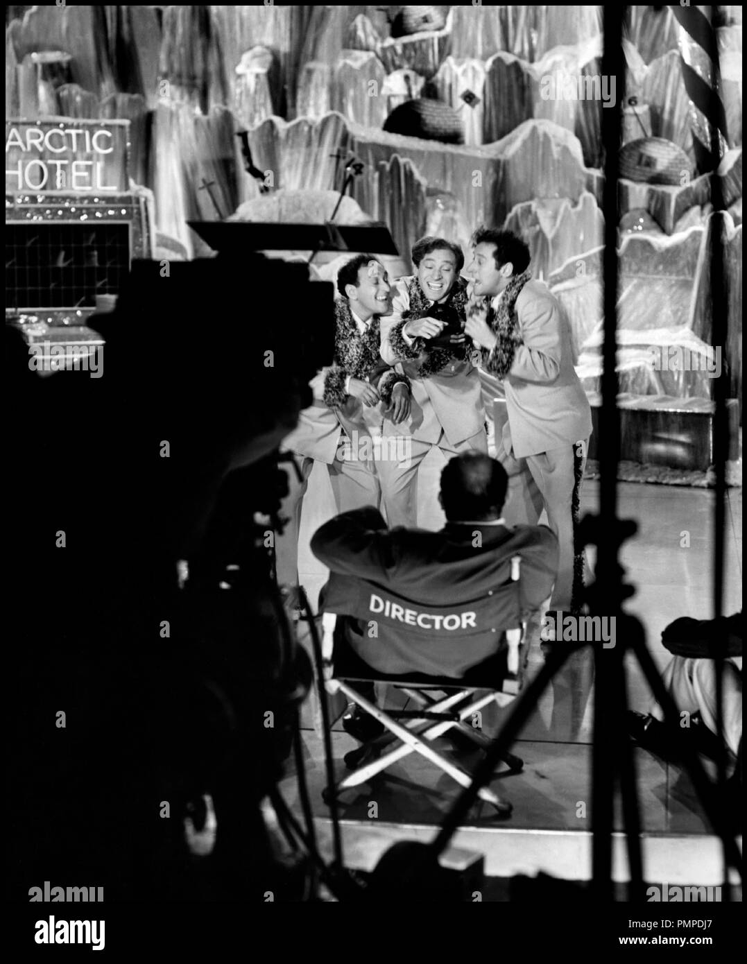 Ritz Brothers Stock Photos & Ritz Brothers Stock Images - Alamy