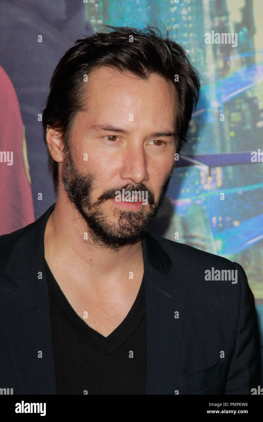 Keanu Reeves at the Premiere of Warner Brothers Pictures' "Cloud Atlas ...