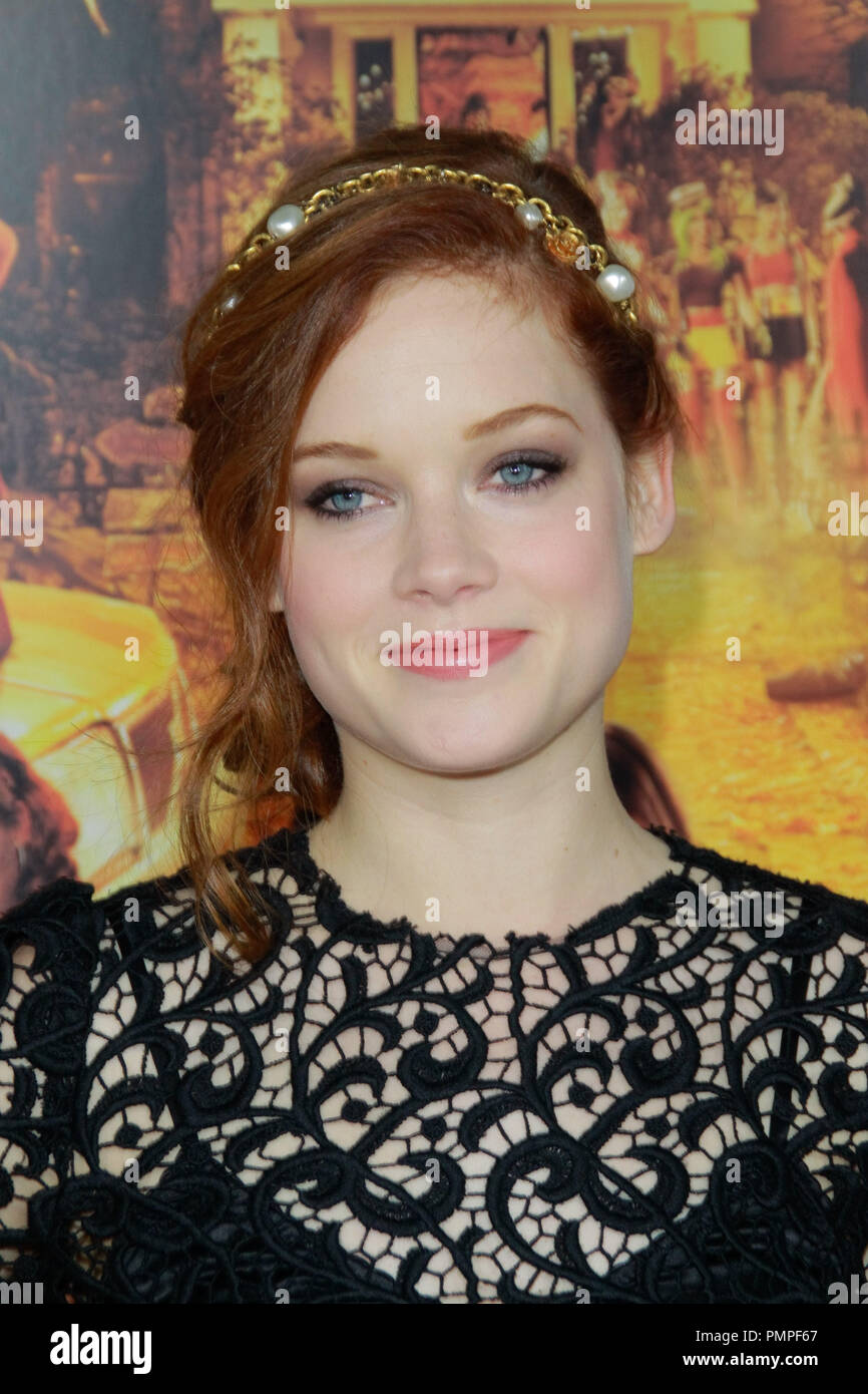 Jane Levy at the Premiere of Paramount Pictures' "Fun Size". Arrivals held at Paramount Theater ...