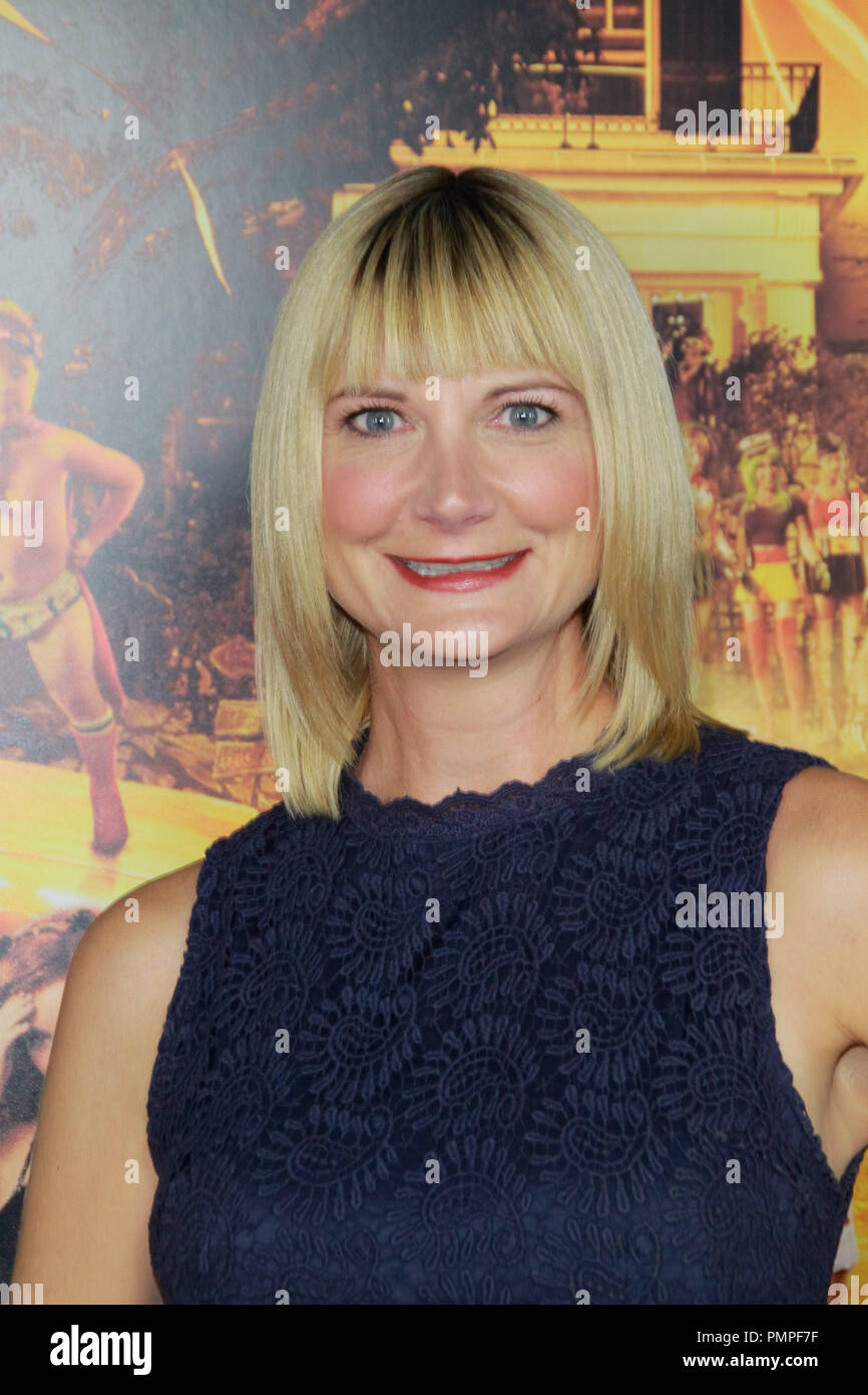 Kerri Kenney Silver High Resolution Stock Photography and Images - Alamy