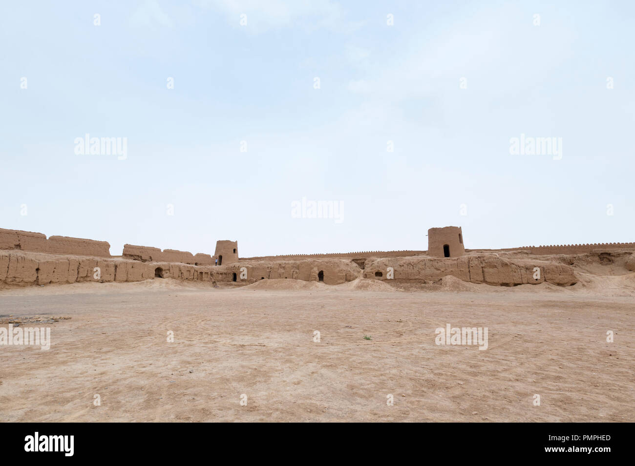 Iran city wall hi-res stock photography and images - Alamy